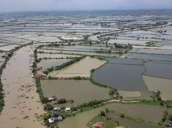 Widespread flooding in Central Luzon | Inquirer News