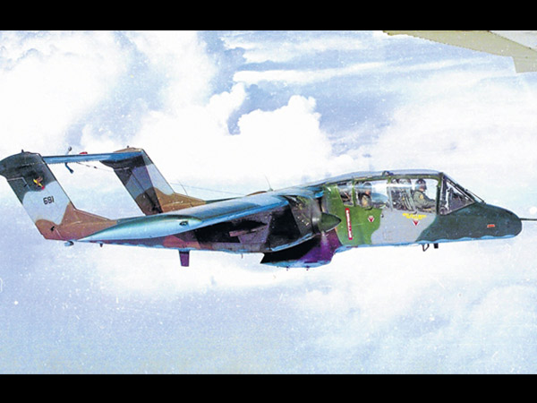PAF bombs Moro rebels | Inquirer News