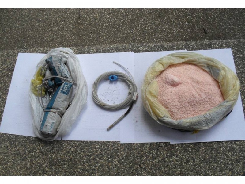 Concerned citizens in Capiz turn over IED materials to military ...