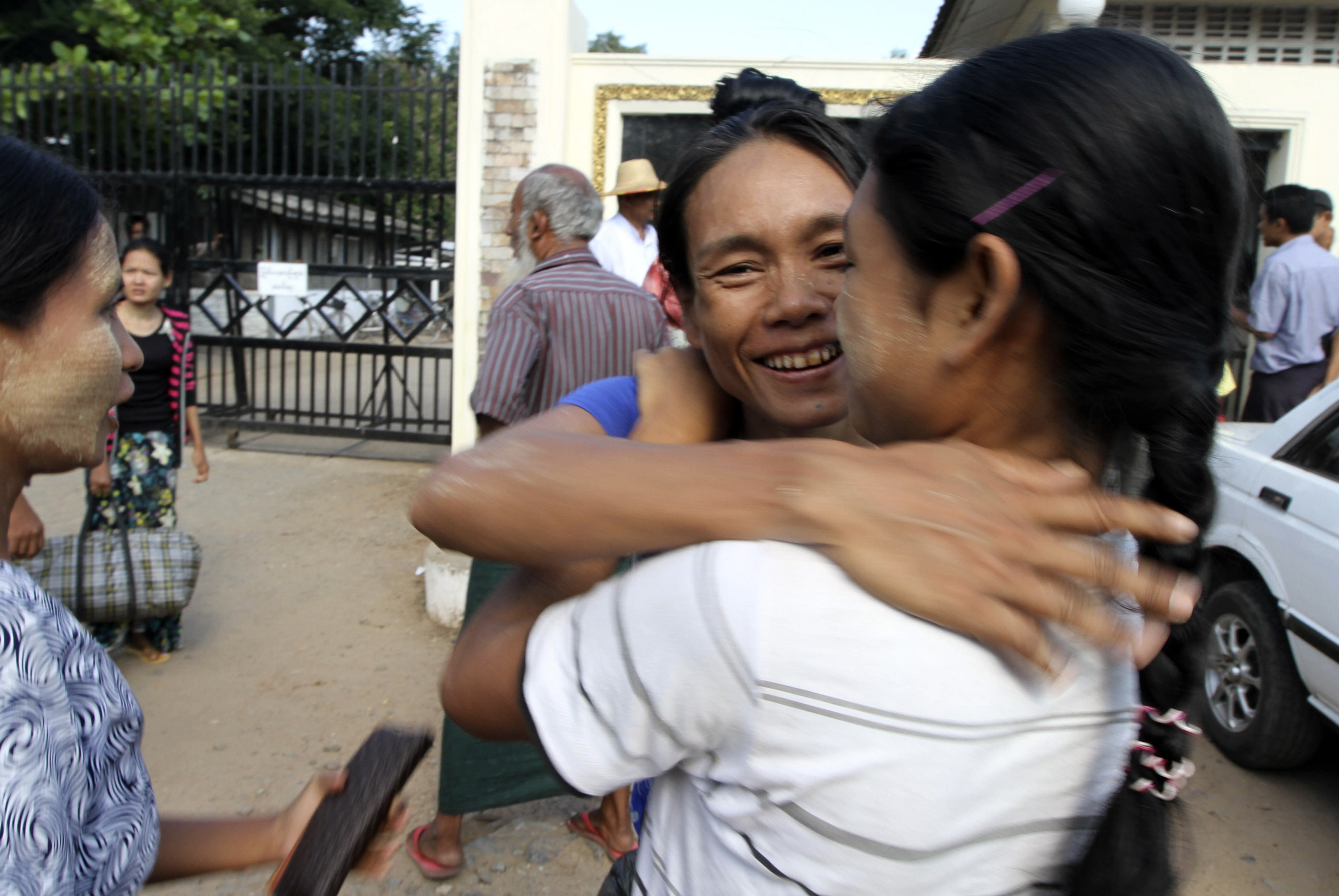 Myanmar frees political prisoners in new amnesty | Inquirer News
