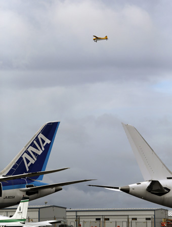 Boeing 787 on test flight, 1st since grounding | Inquirer News