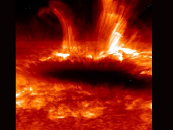 NASA launches sun-watching satellite from US | Inquirer News