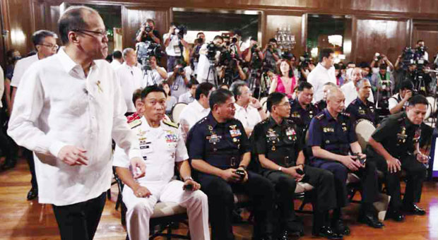 AFP, PNP assure public: We’re a band of brothers | Inquirer News