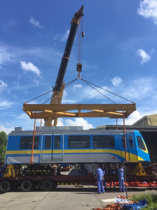 Prototype of MRT-3 train assembled, to undergo 'dynamic testing ...