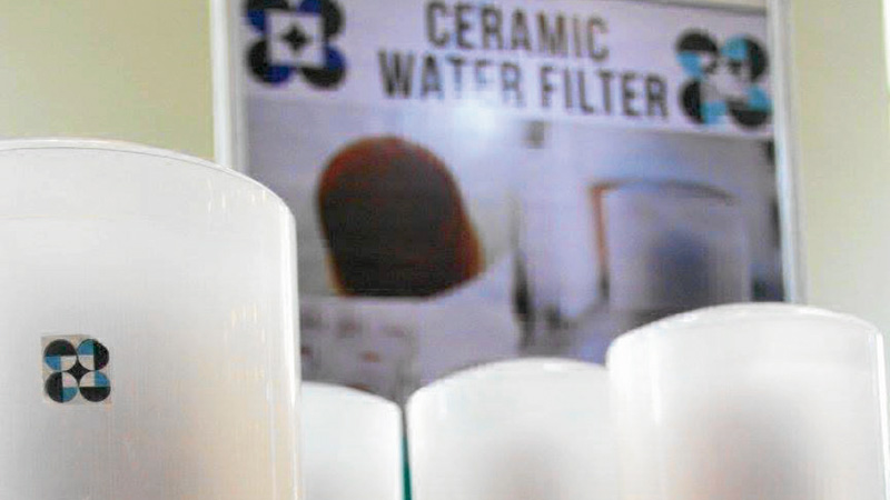 Cheap way to filter water for the poor | Inquirer News