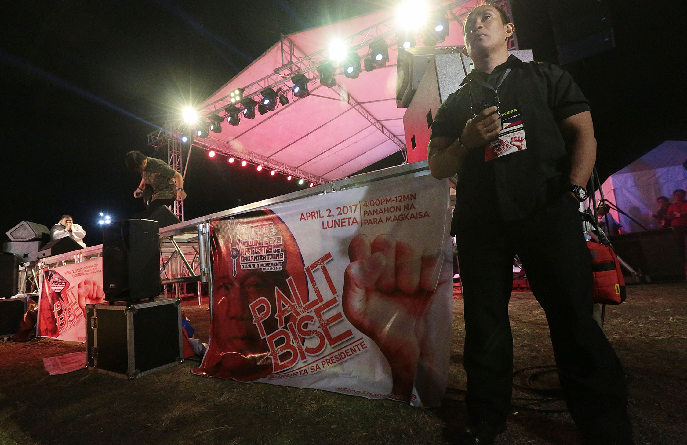 Duterte supporters slam Robredo for 'wild accusations' on war vs drugs ...
