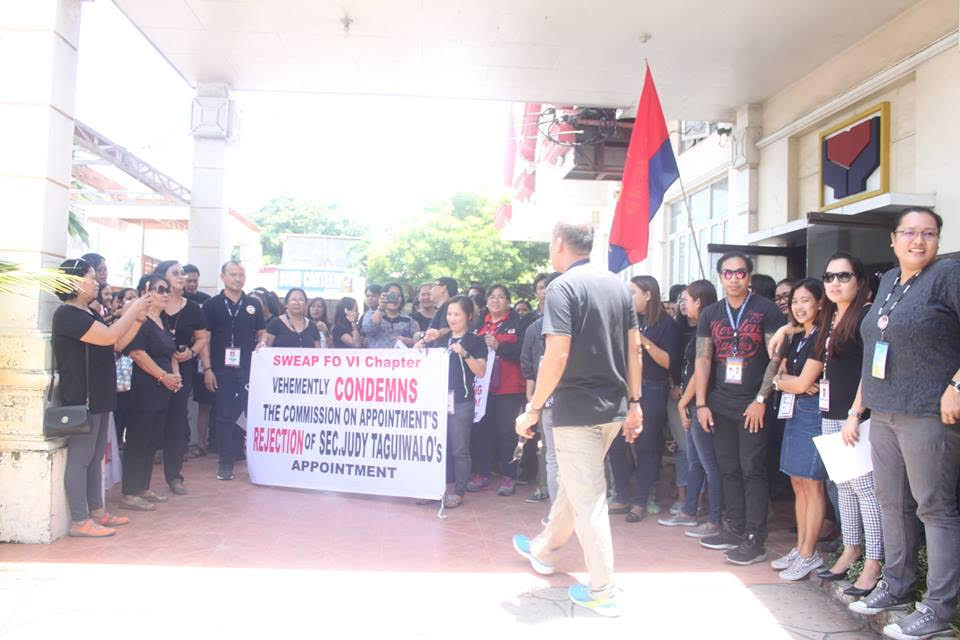 DSWD workers in Iloilo condemn Taguiwalo rejection | Inquirer News