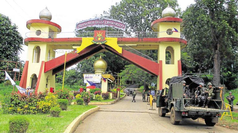 MSU opens amid Marawi chaos | Inquirer News