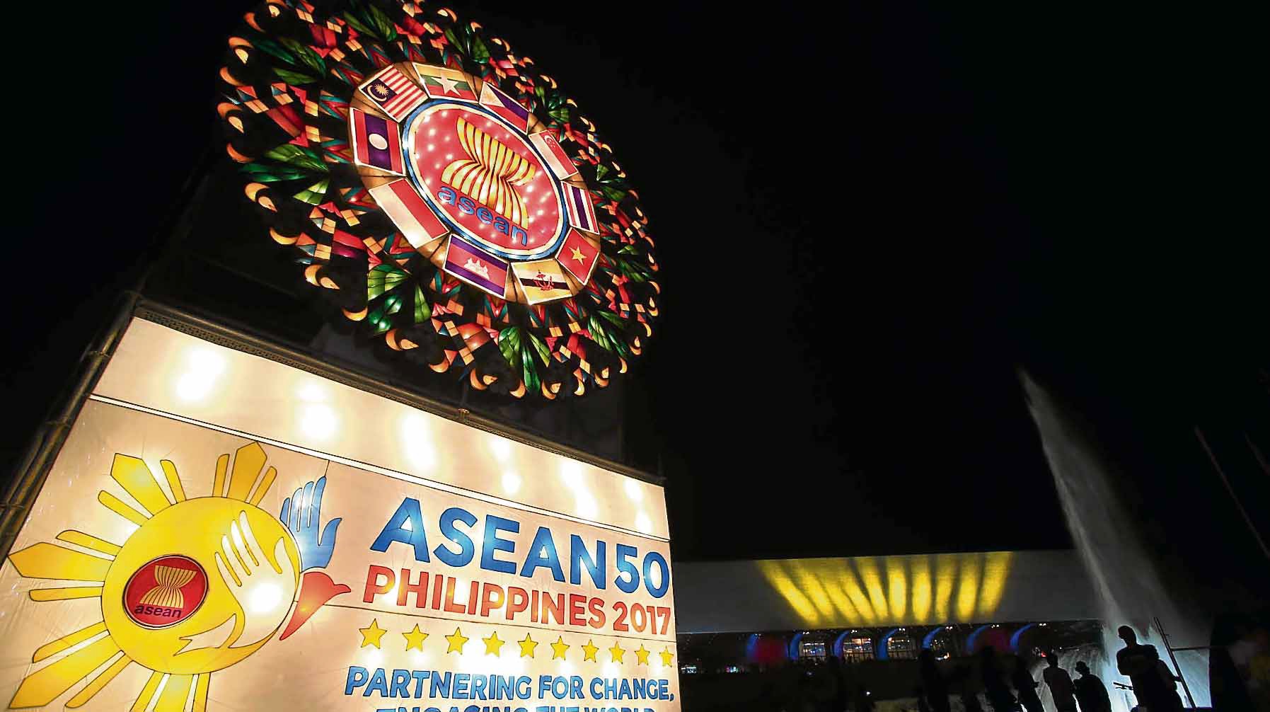 Palace declares August of every year as ‘Asean Month’ | Inquirer News