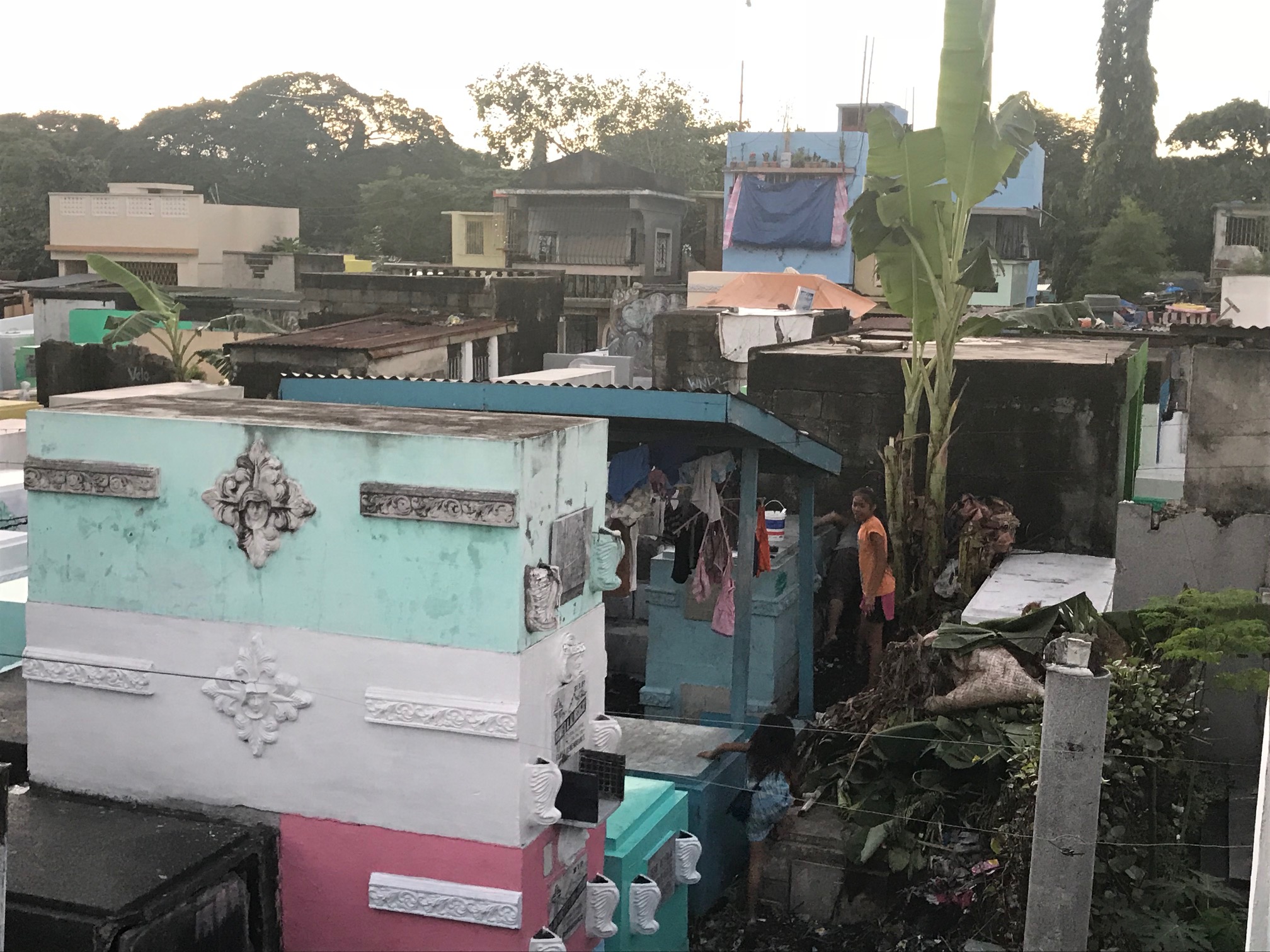 IN PHOTOS: Manila North Cemetery ahead of All Saints' Day | Inquirer News