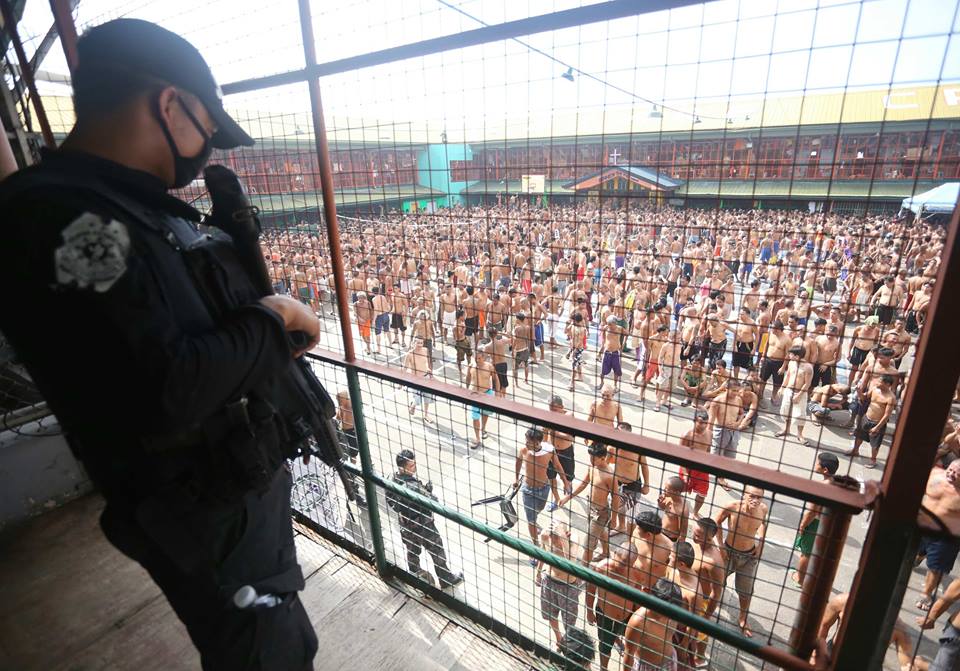 Illegal drugs, cash, gadgets seized in Cebu prison raid | Inquirer News