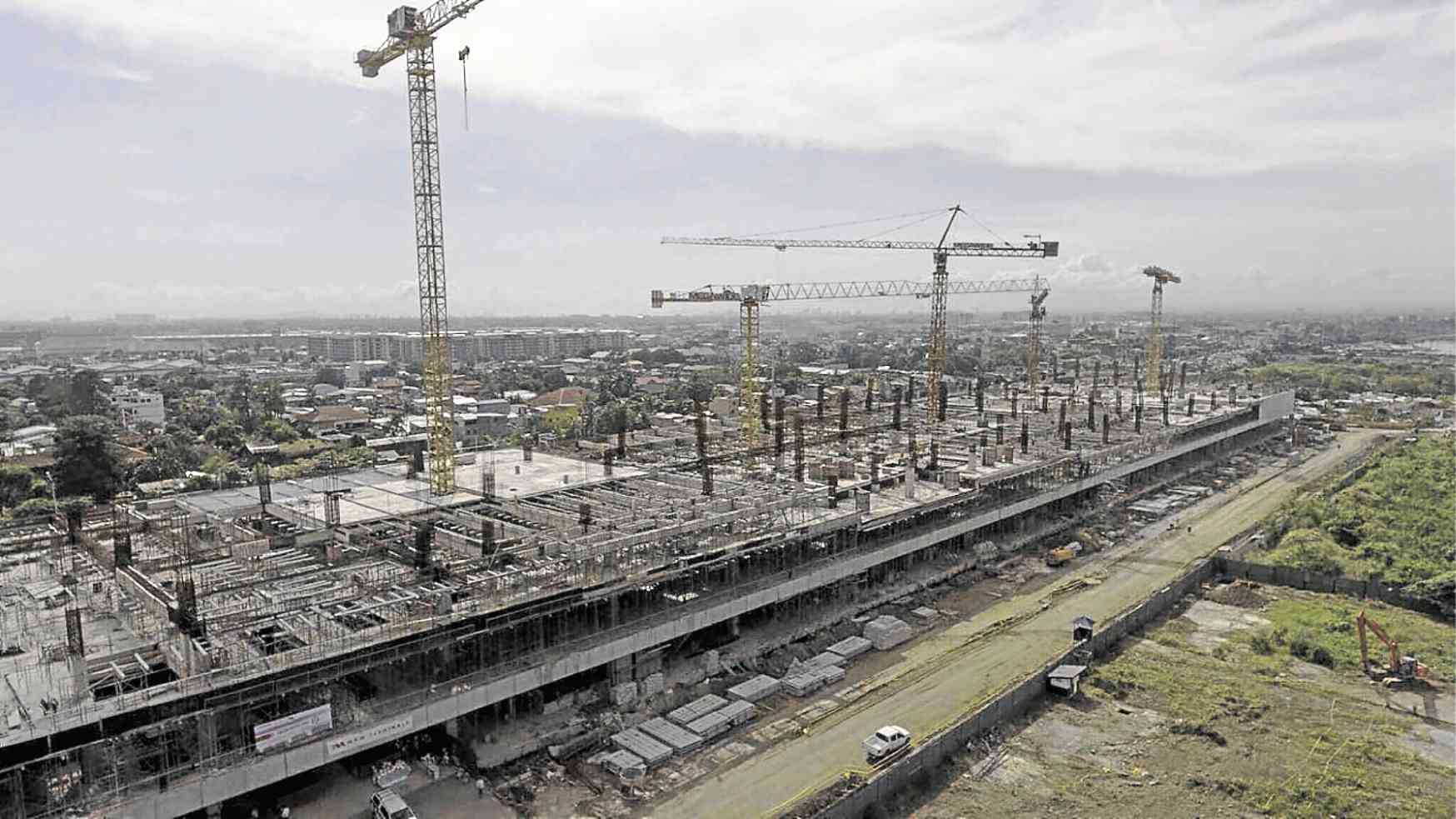 P3-B SWITEx promises southern comfort for commuters | Inquirer News