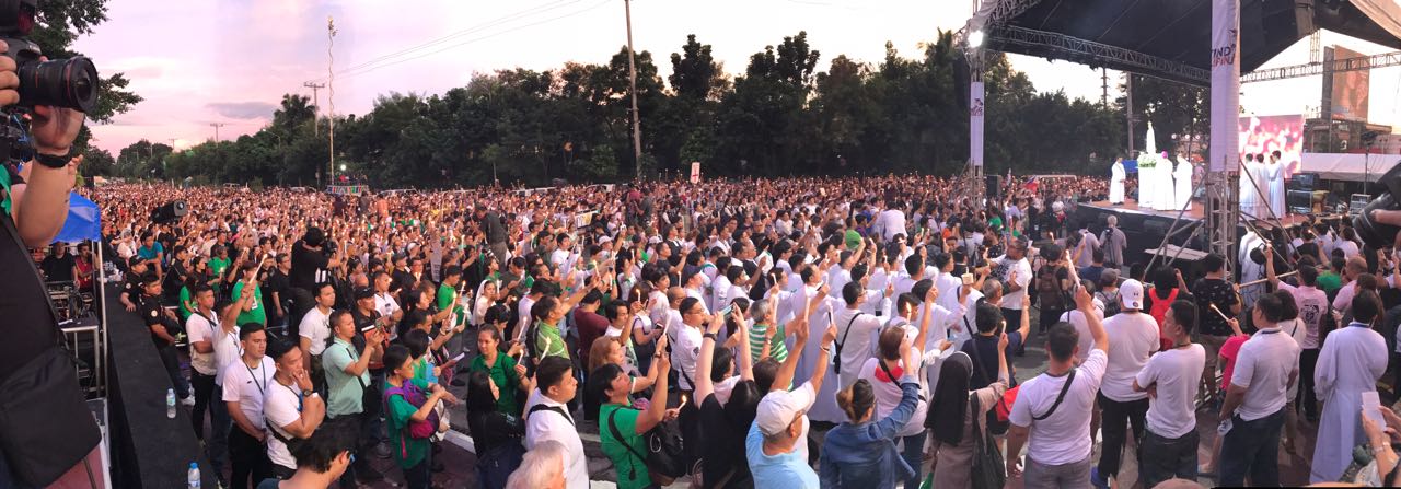 Thousands came for 'Start the Healing' rally on Edsa | Inquirer News