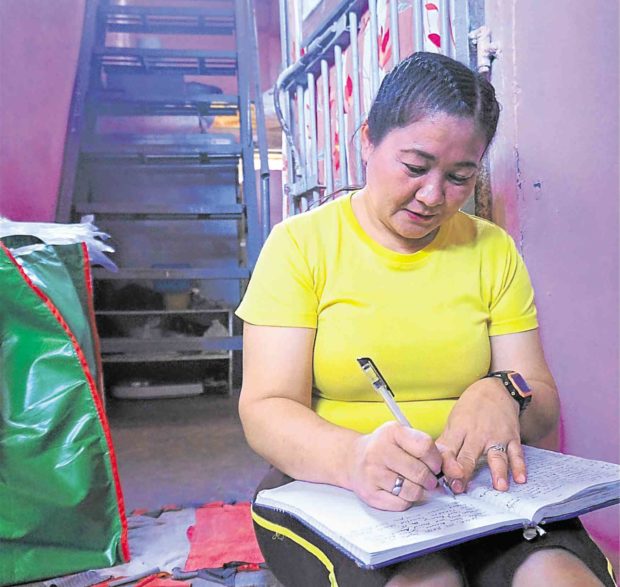 Meet the lipstick brigade behind bars | Inquirer News