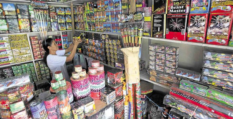 PNP to crack down on sale of illegal firecrackers ahead of holidays
