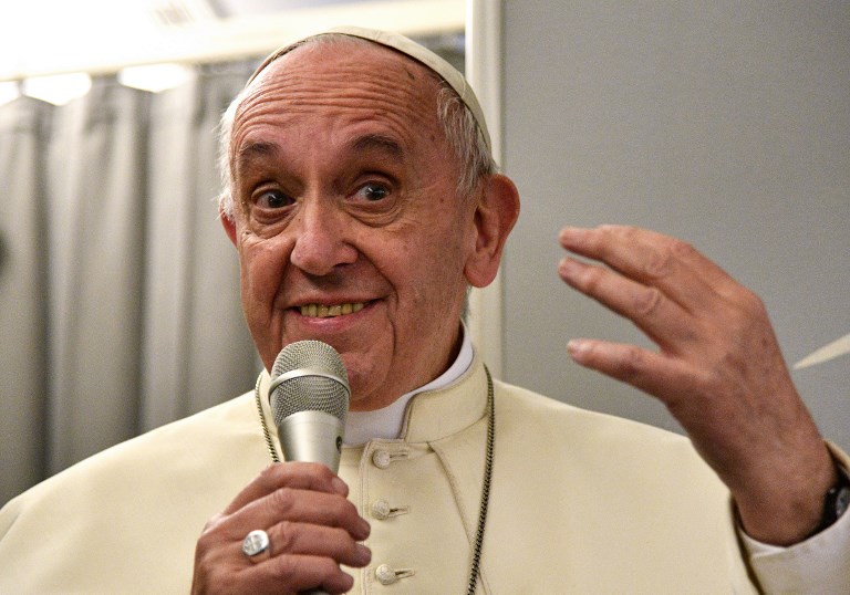 Pope: possessing nuclear weapons 'irrational' | Inquirer News