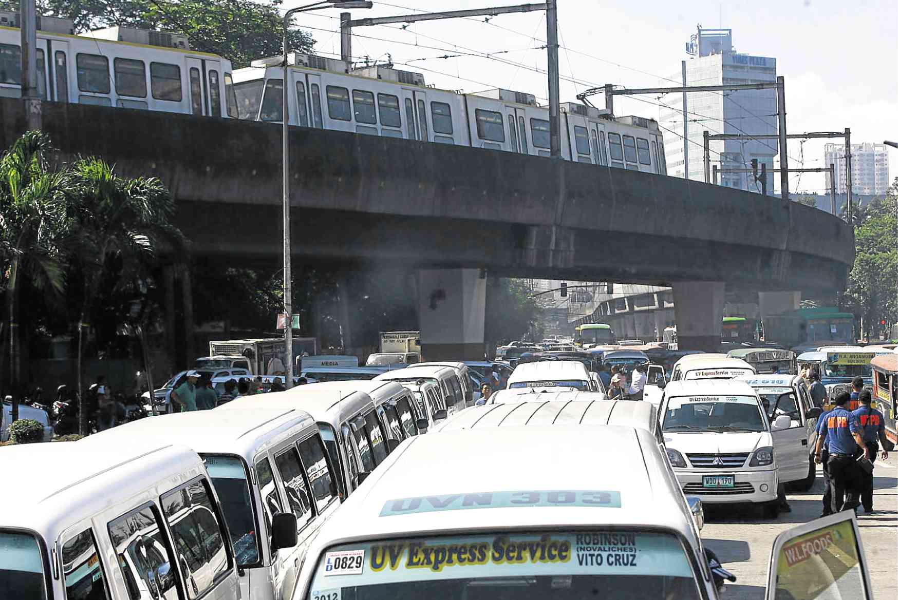 980 UV Express vans to resume operations on June 29—LTFRB | Inquirer News
