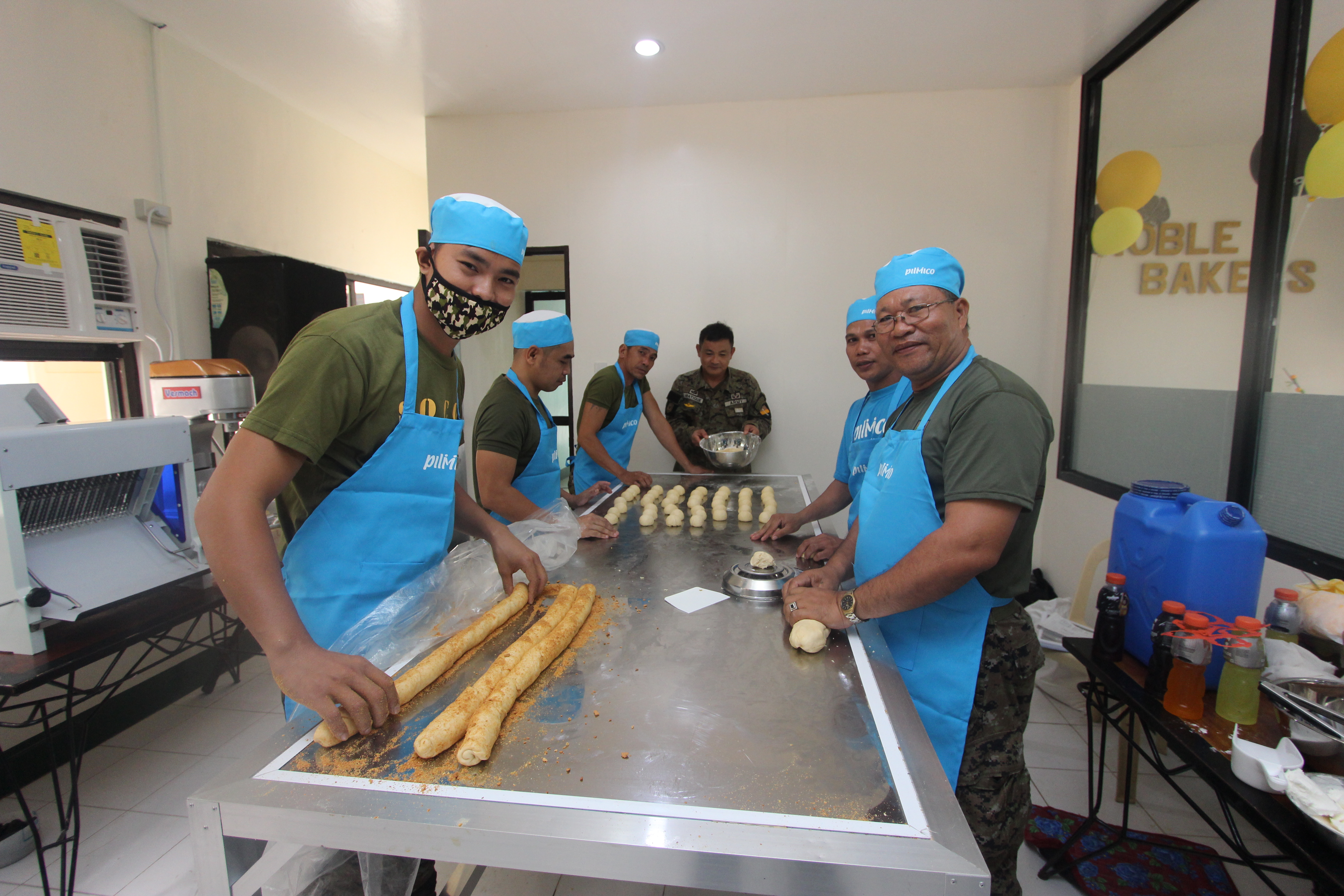 From guns to baking pans: Wounded hero soldiers find another lease in ...