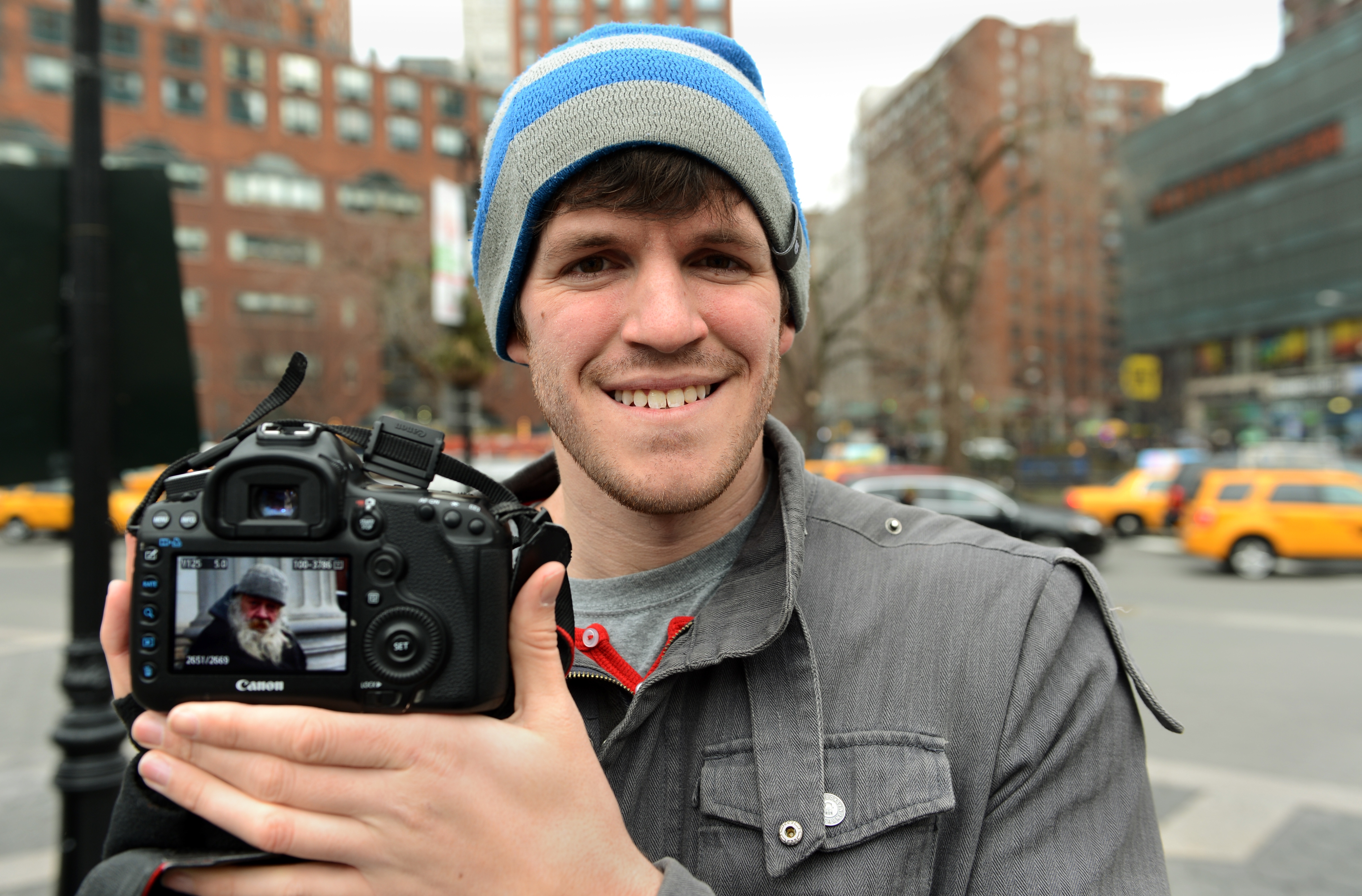 Man behind ‘Humans of New York’ to feature Manila | Inquirer News