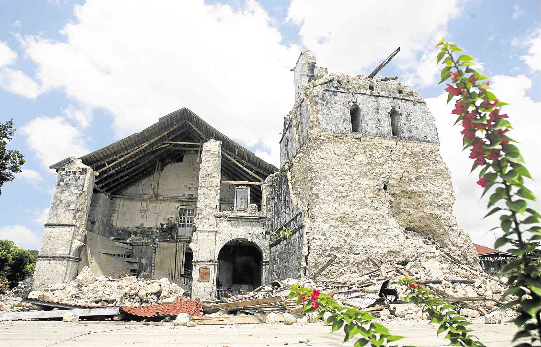 Baclayon Church reopens to nurture Boholano faith | Inquirer News