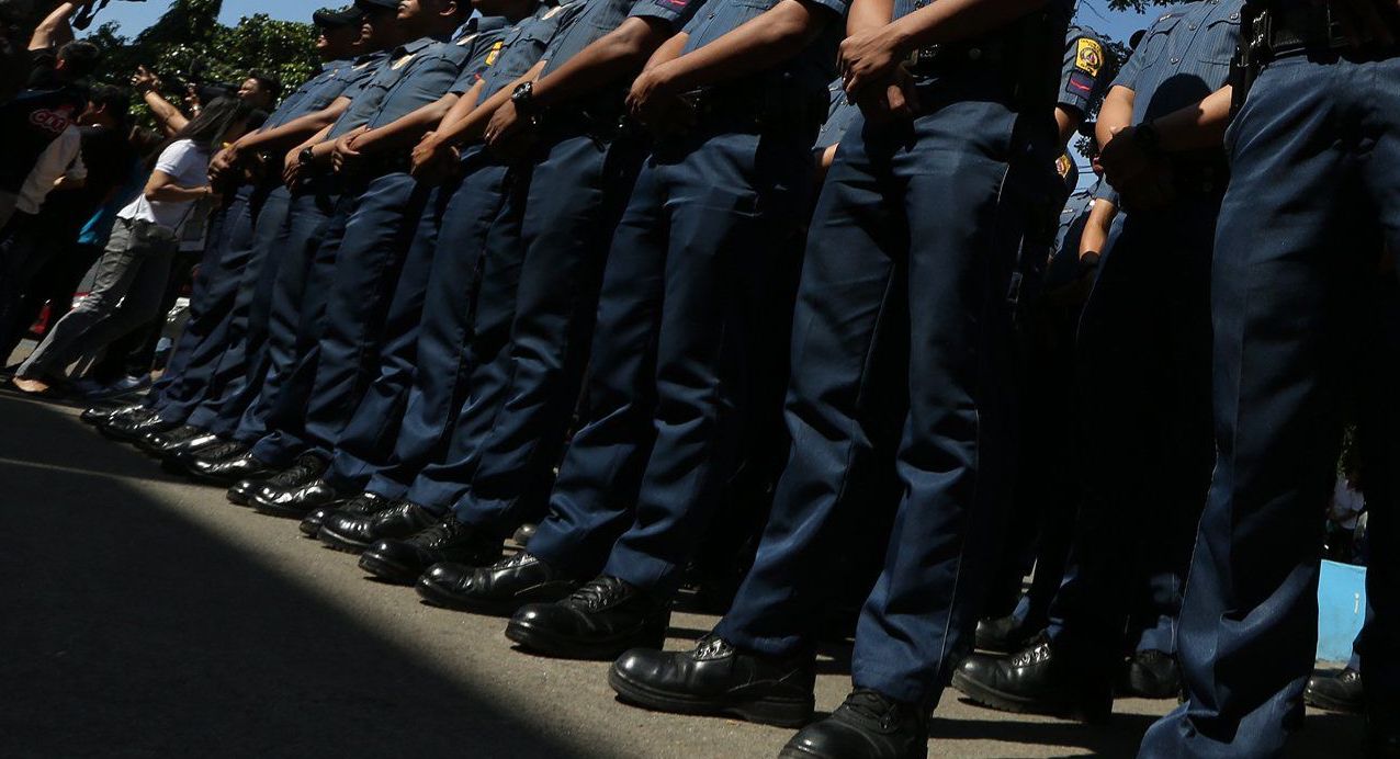 Mystery of doubled pay: More cops’ wives cry nonsupport | Inquirer News