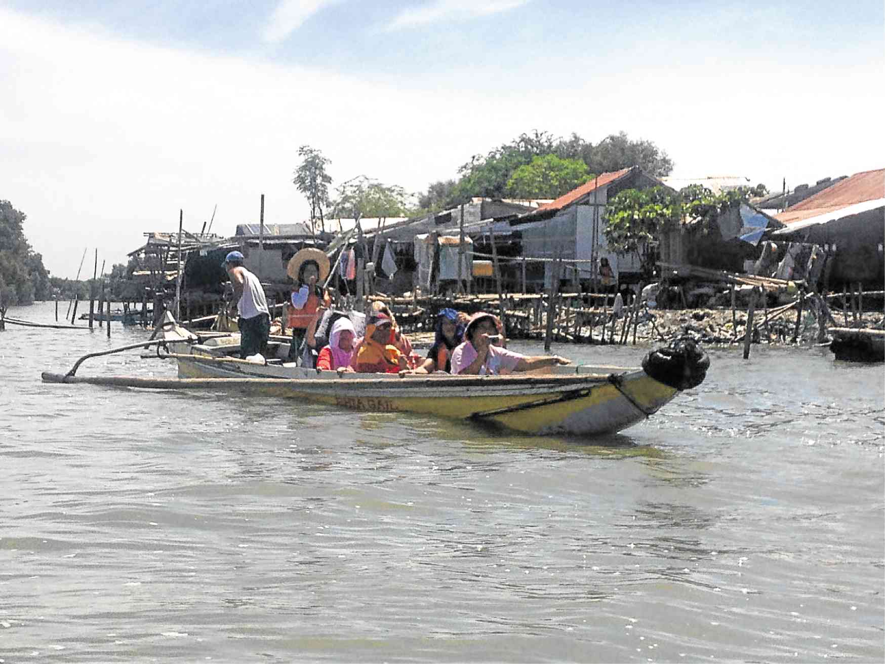 Tardiness, absenteeism normal in this Bulacan school | Inquirer News