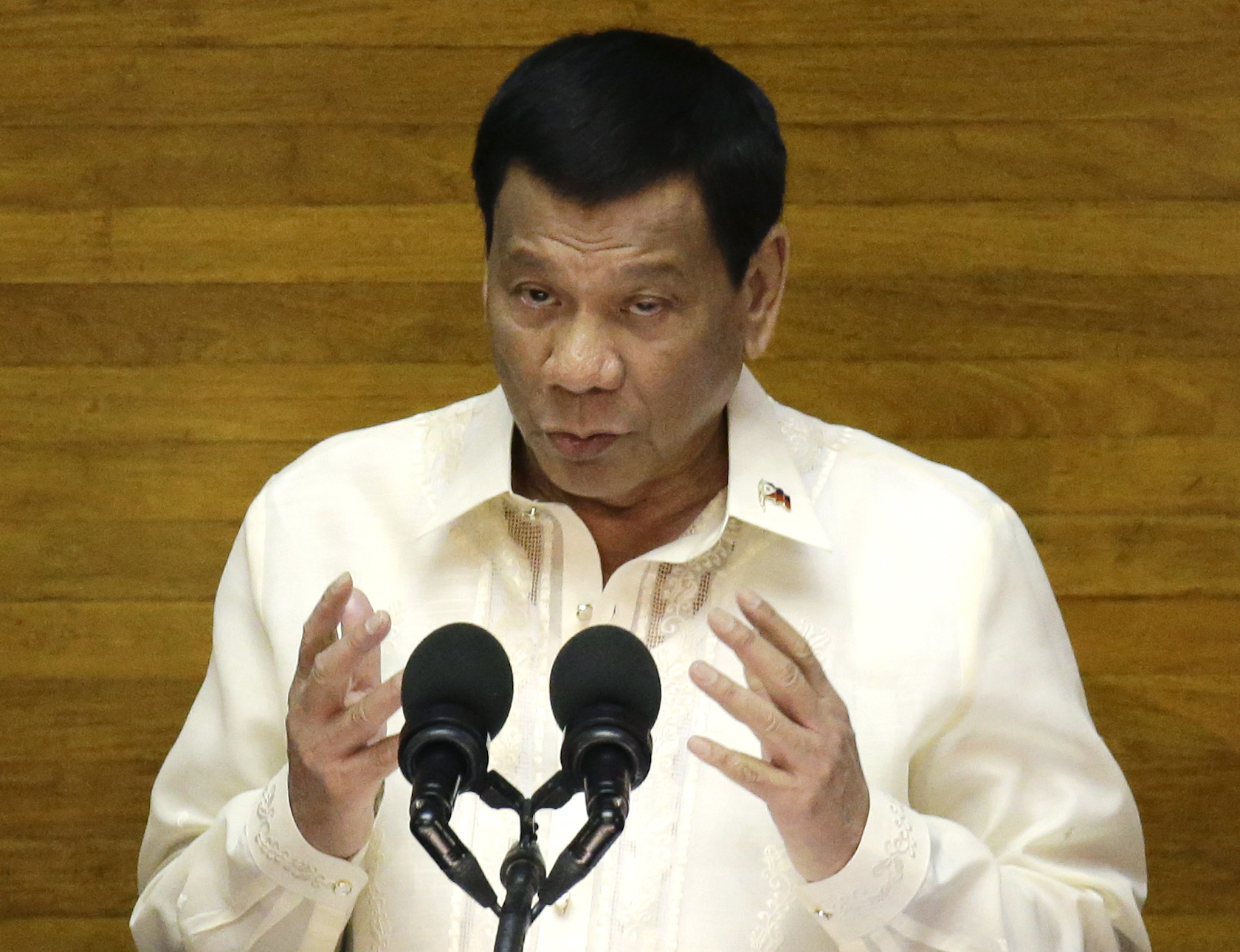 Duterte warns rice cartels: Stop messing with people | Inquirer News