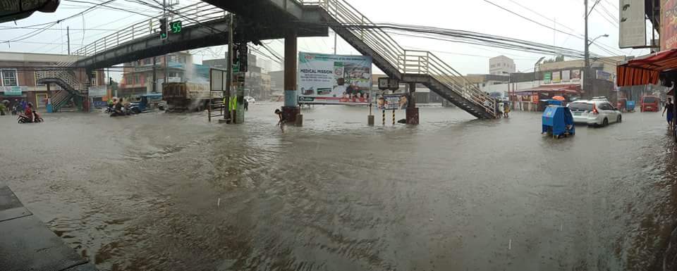 17 areas in Valenzuela flooded; city hall operations suspended ...