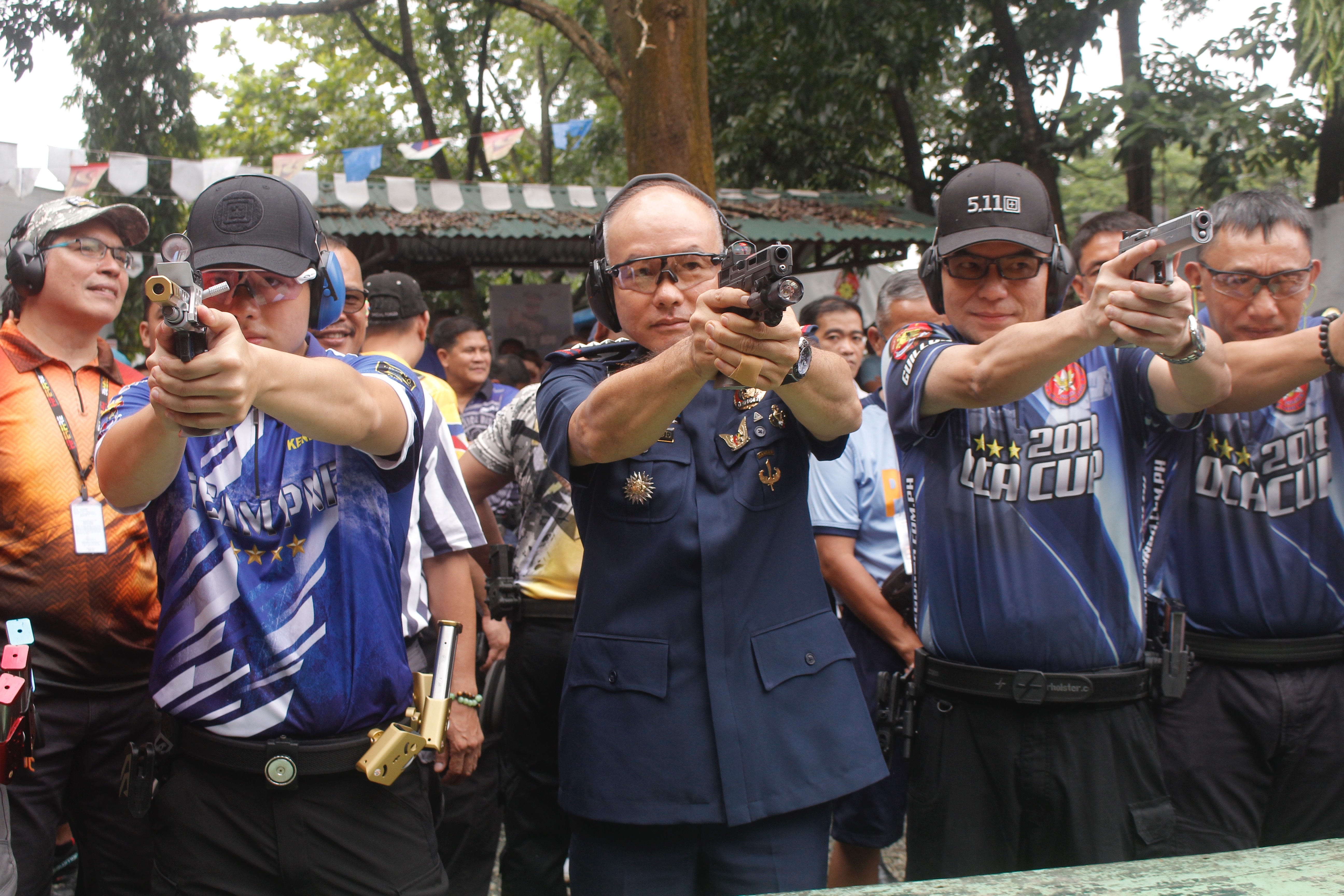 LOOK: Albayalde, PNP officials aim targets in shootfest | Inquirer News
