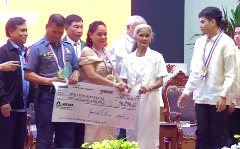 WATCH: PNP awards model families of police officers | Inquirer News