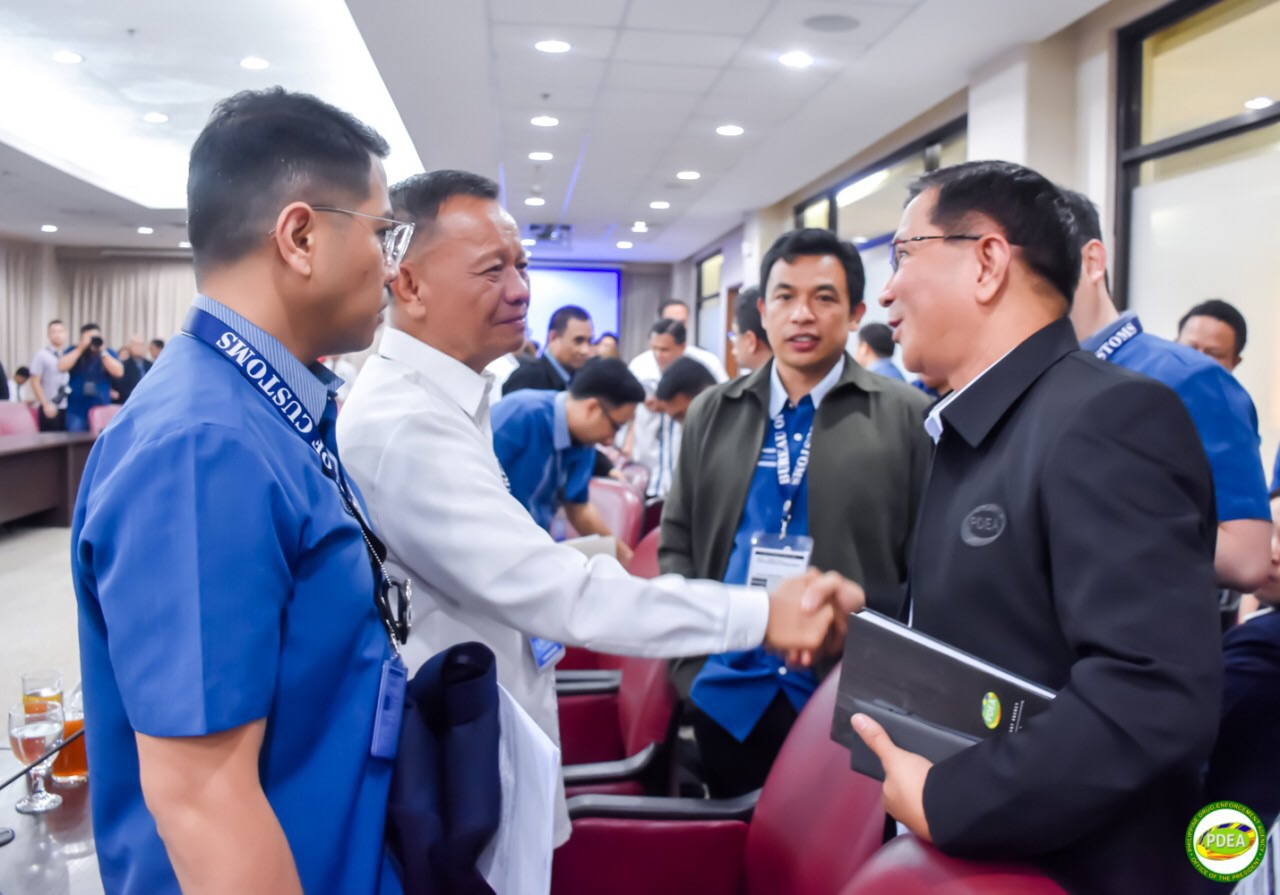 PDEA chief mum on Lapeña resign calls | Inquirer News