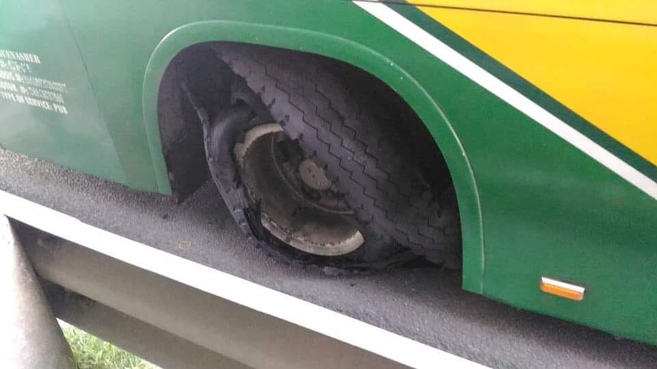 LOOK: Bus tire explodes as it travels on NLEX | Inquirer News