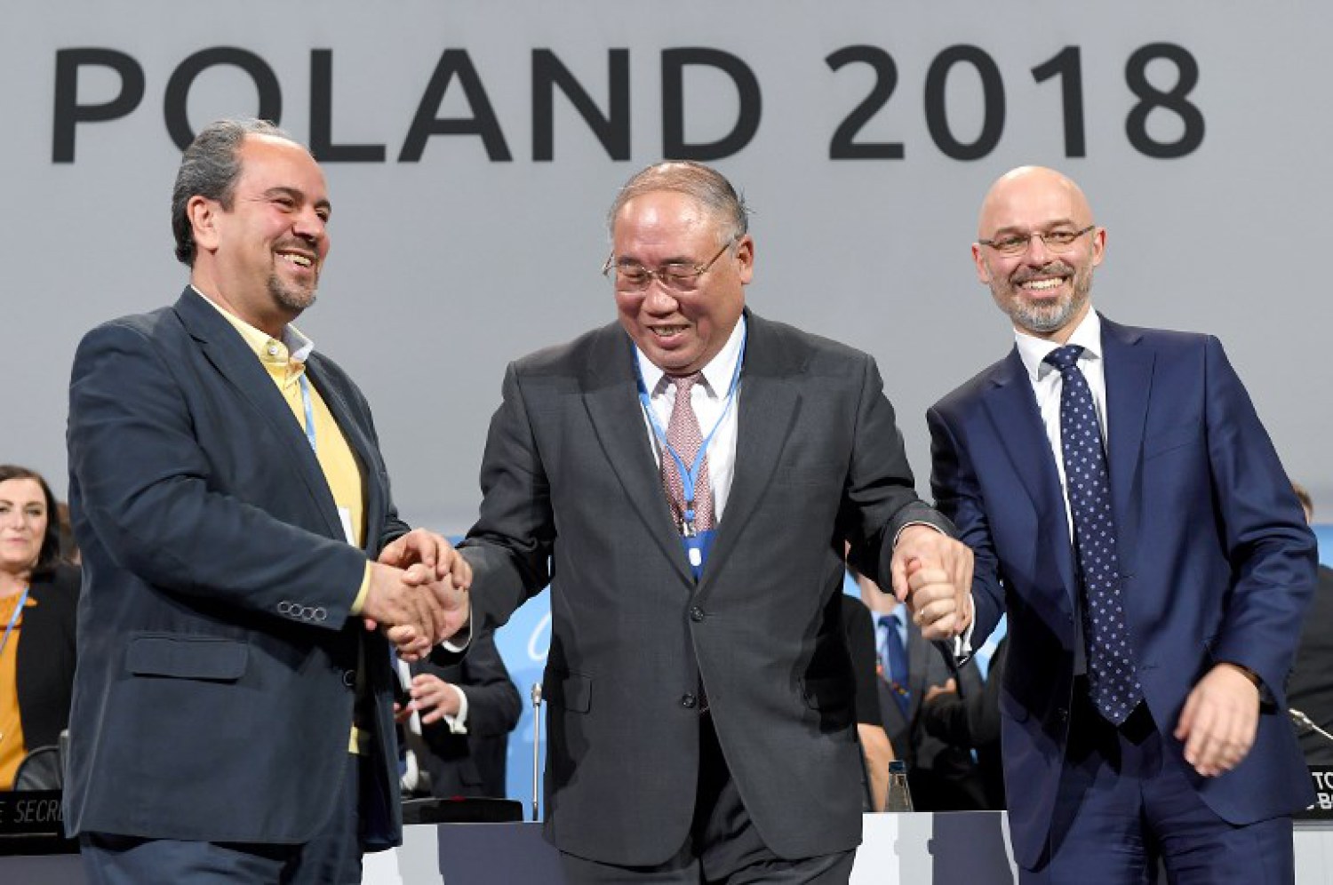 Nations agree milestone rulebook for Paris climate treaty | Inquirer News