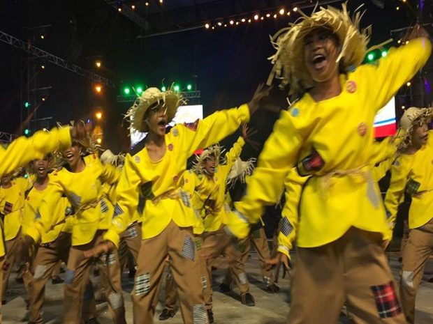 Isabela’s largest gathering of people as scarecrows makes it to ...