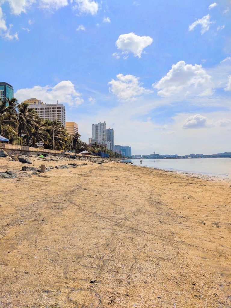 LOOK: Manila Bay becomes 'photogenic' once again after clean-up drive ...