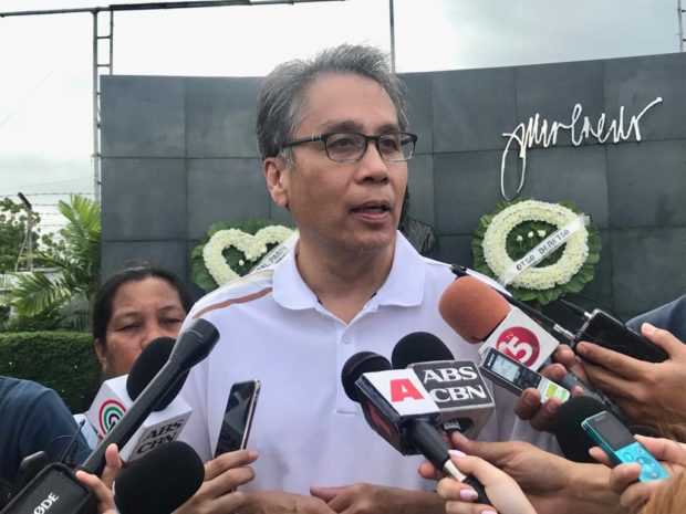Roxas admits he’s hurt by accusations he misused 'Yolanda' funds ...