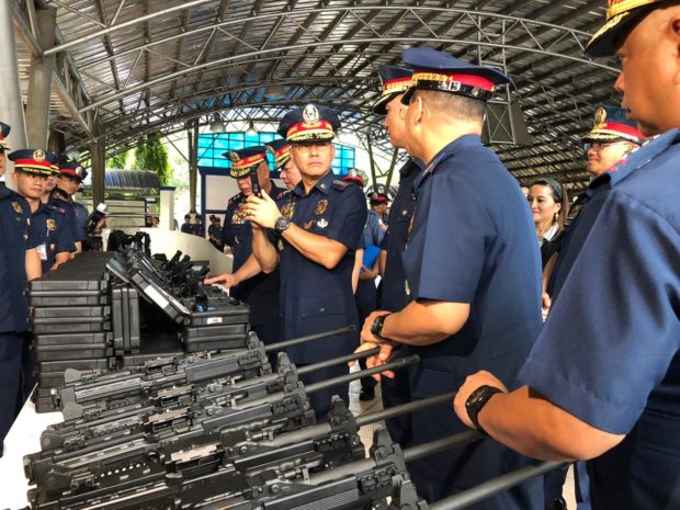 PNP gets P784M worth of cars, weapons, gear | Inquirer News