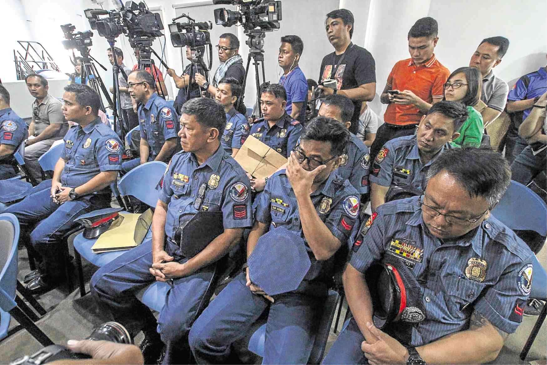Prosecution team tapped to handle cases vs 'ninja cops' | Inquirer News