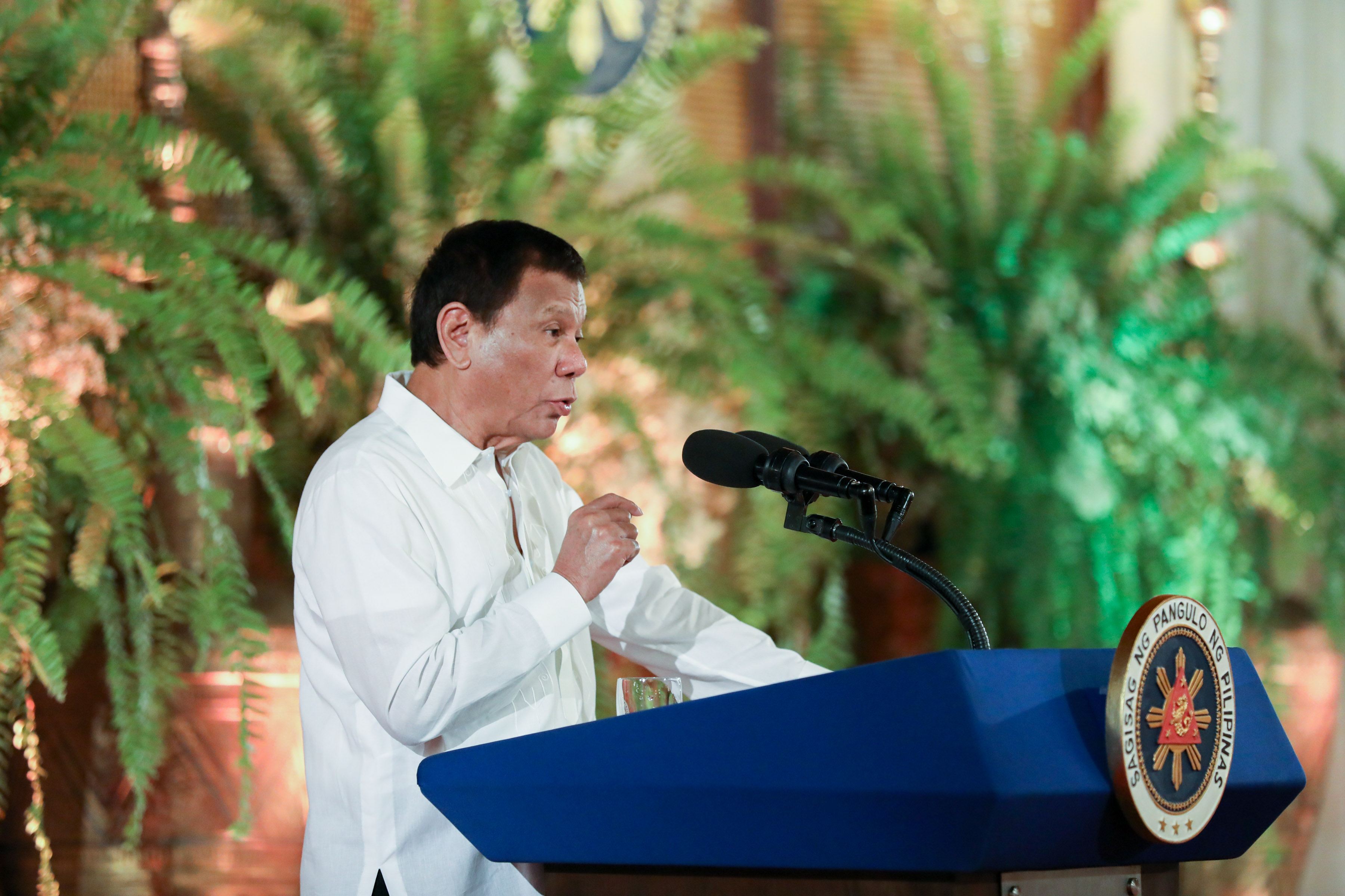 Duterte orders P2,000 monthly aid for CAFGU members | Inquirer News