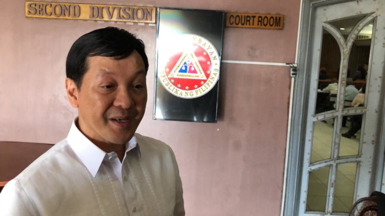 Ex-MRT exec Vitangcol, wife’s uncle found guilty of graft | Inquirer News
