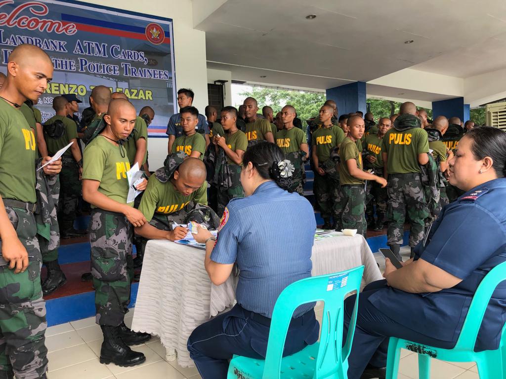 Coronavirus hits 83 more cops; PNP cases reach 2,621 | Inquirer News