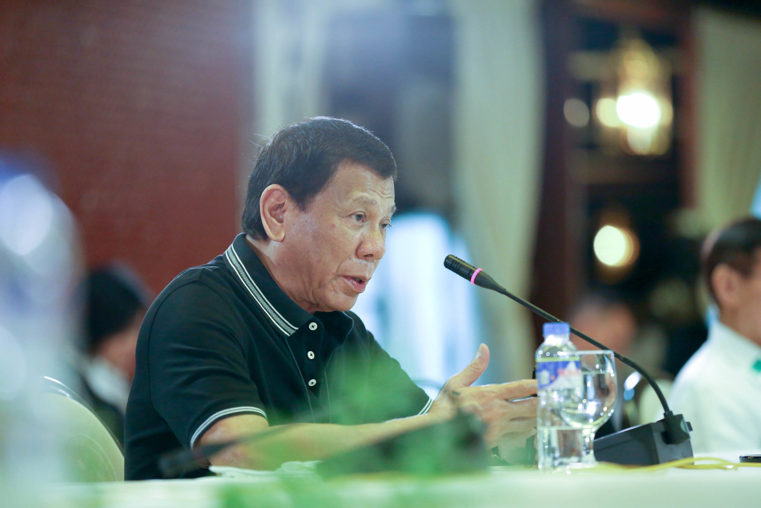 Duterte gets powers to aid poor, health workers | Inquirer News