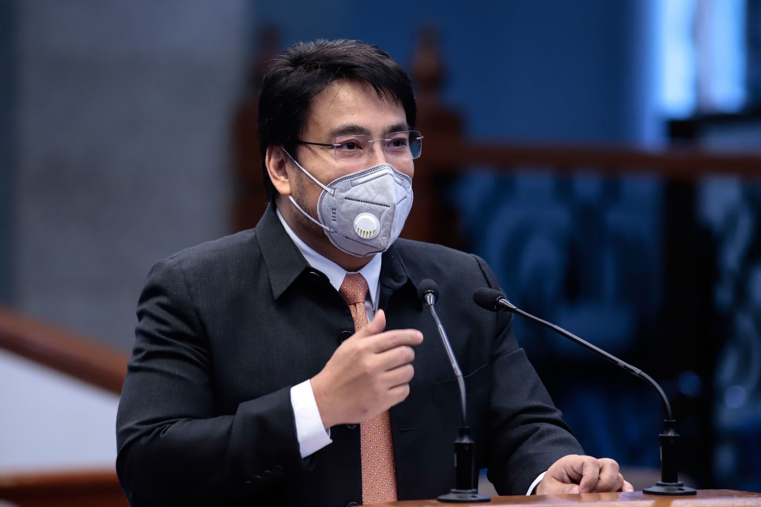 Senator Revilla tests positive for COVID-19 | Inquirer News