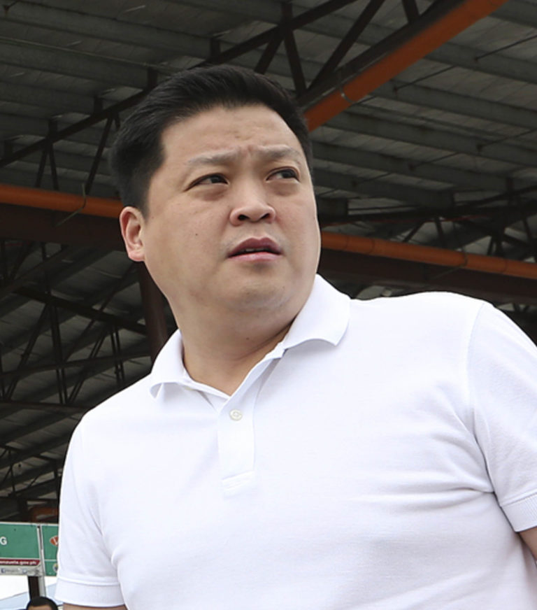 Mayor Rex: NLEX Corp. may face business permit revocation if it charges ...