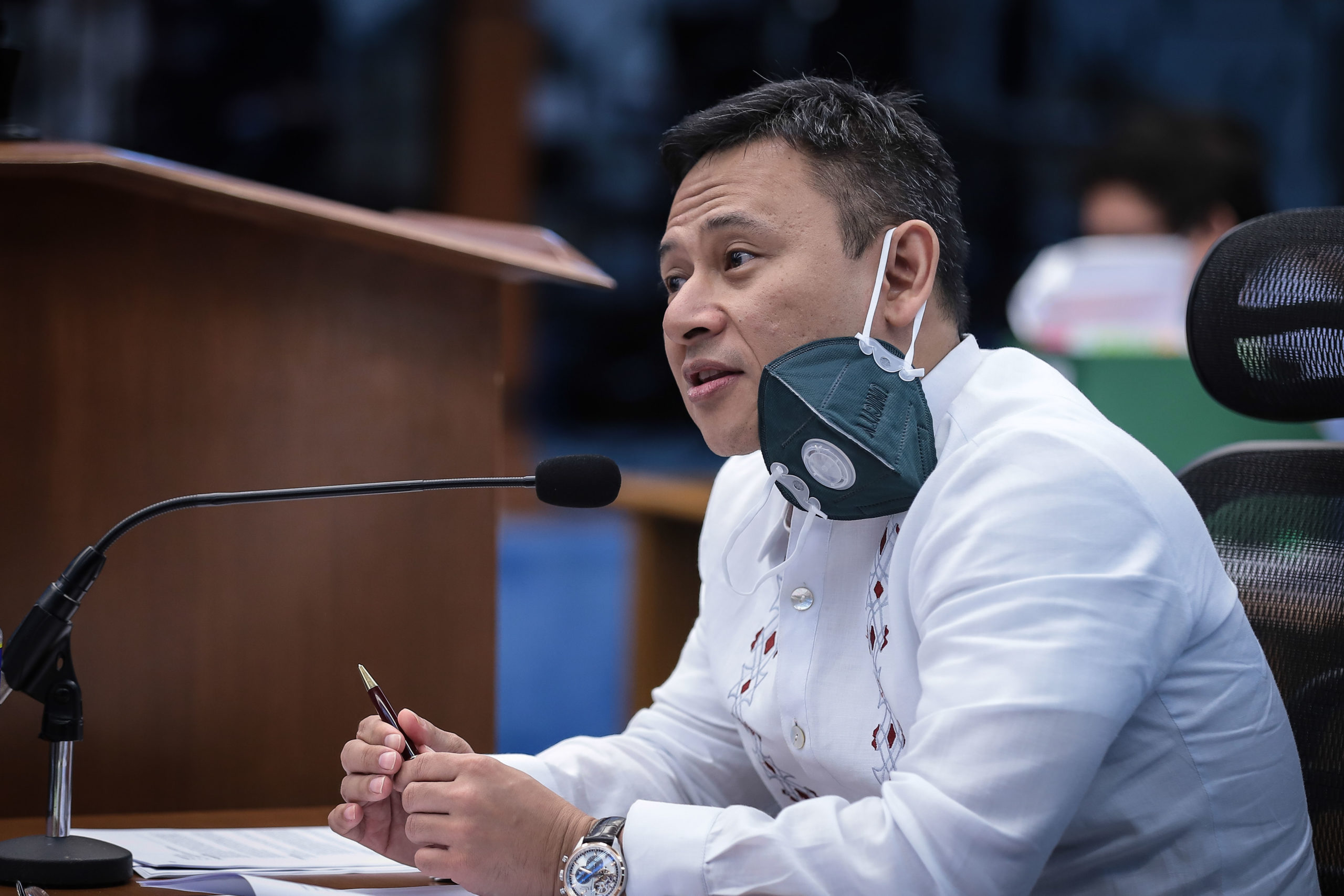 Senate ratifies Bayanihan 2; P140B set for targeted aid | Inquirer News