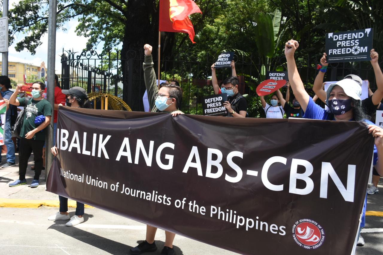 Senators say ABS-CBN's franchise denial 'kills' livelihood of 11,000 ...