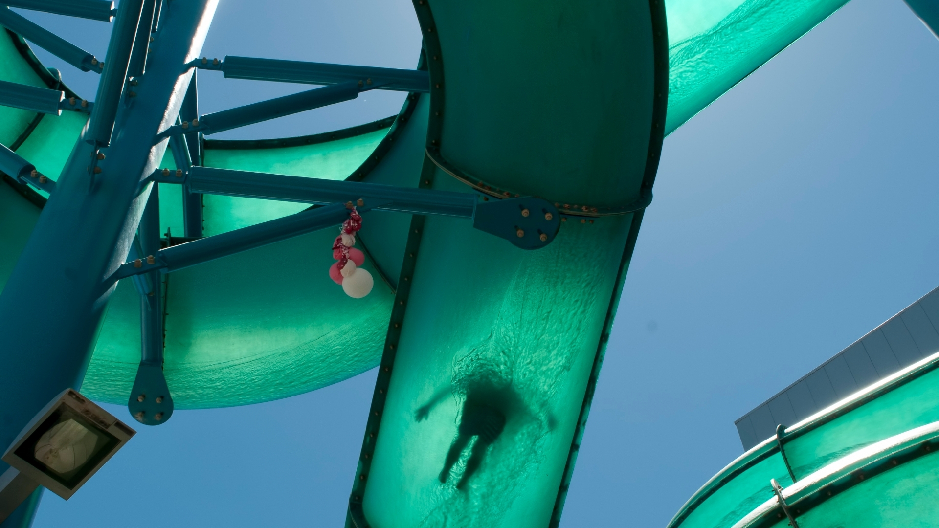 Homeless man dies after getting stuck inside waterslide pipe | Inquirer ...