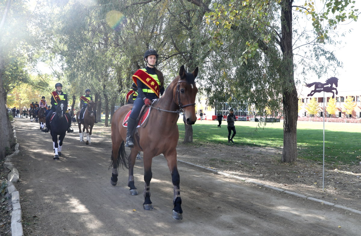 Beijing unveils its first path for horse-riding | Inquirer News