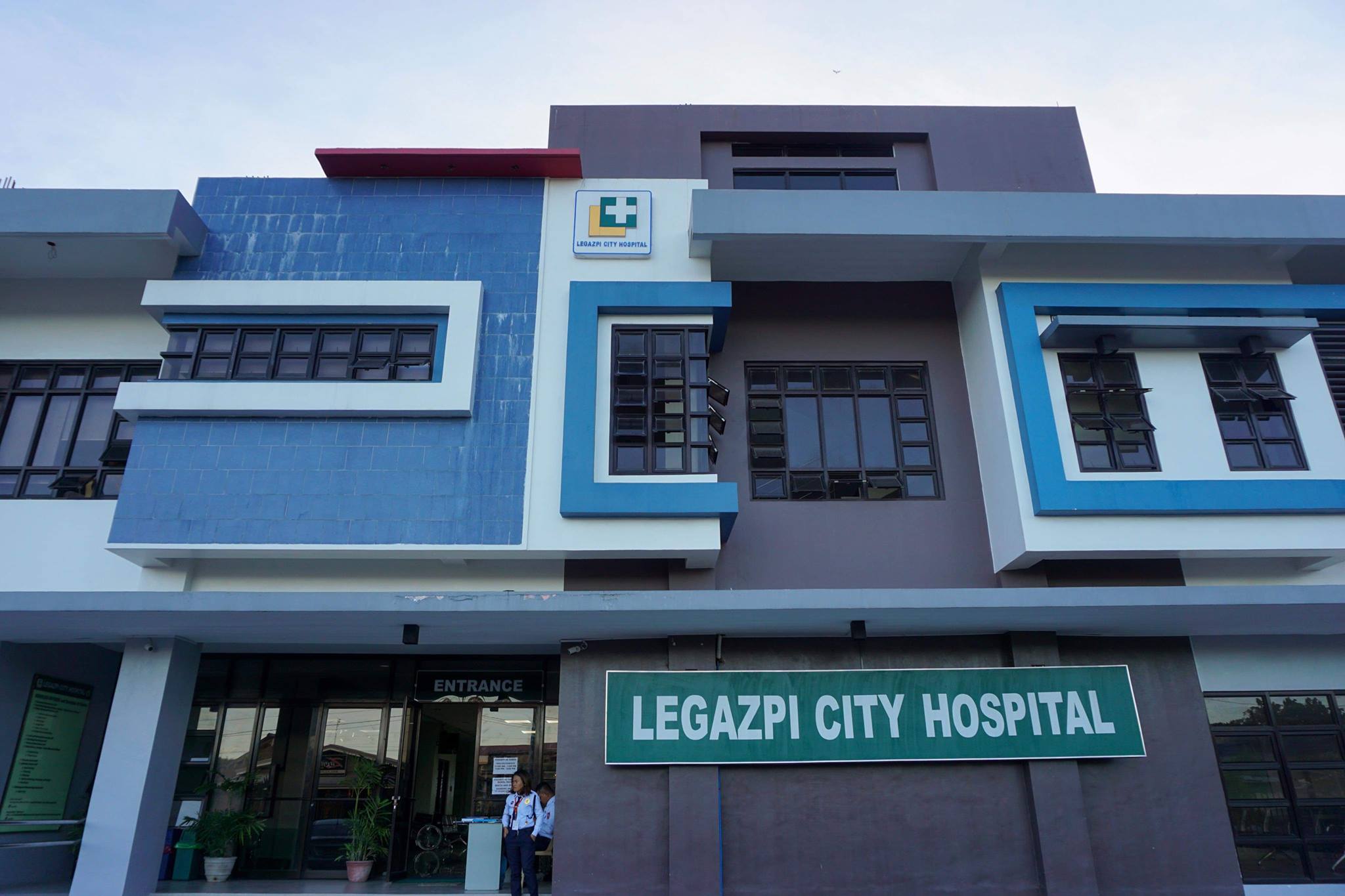 3 establishments in Legazpi City on lockdown after workers contract ...