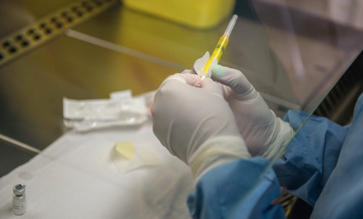 Four decades on, where's the HIV vaccine? | Inquirer News